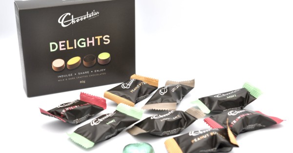 Chocolatier Delights - Four Flavour Milk and Dark Chocolate Assortment ...